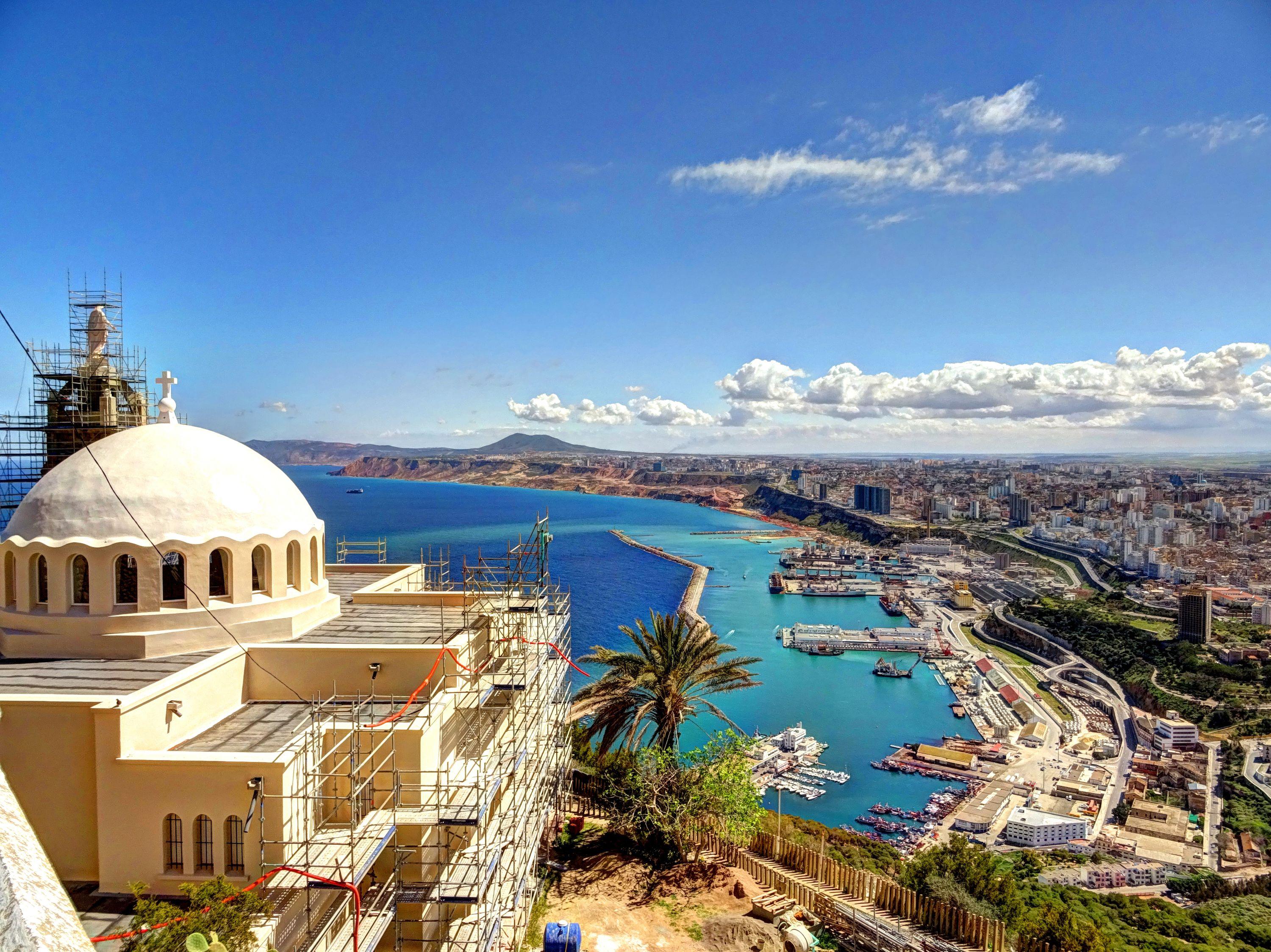Oran Algerien (ORN) - Flugstatus, Flughafenpläne & mehr - KAYAK Oran Algerien (ORN) - Flugstatus, Flughafenpläne & mehr - KAYAK