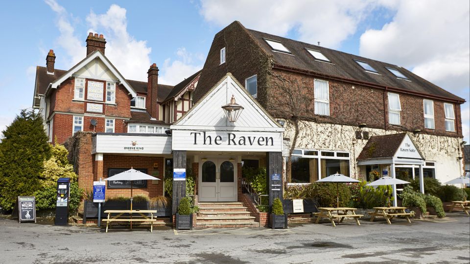 Raven Hotel by Greene King Inns ab 56 €. Hotels in Hook - KAYAK