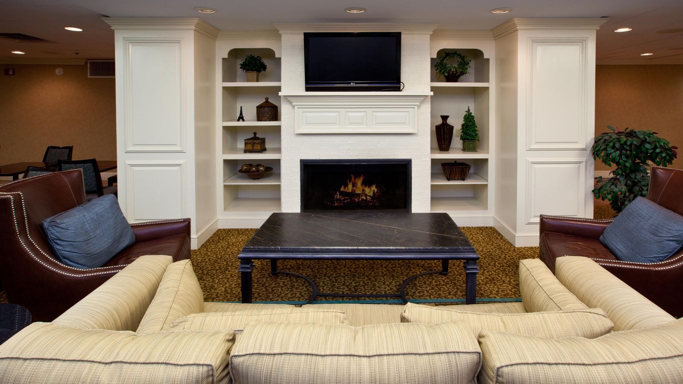 Holiday Inn Express Indianapolis Airport ab 95 €. Hotels in Plainfield ...