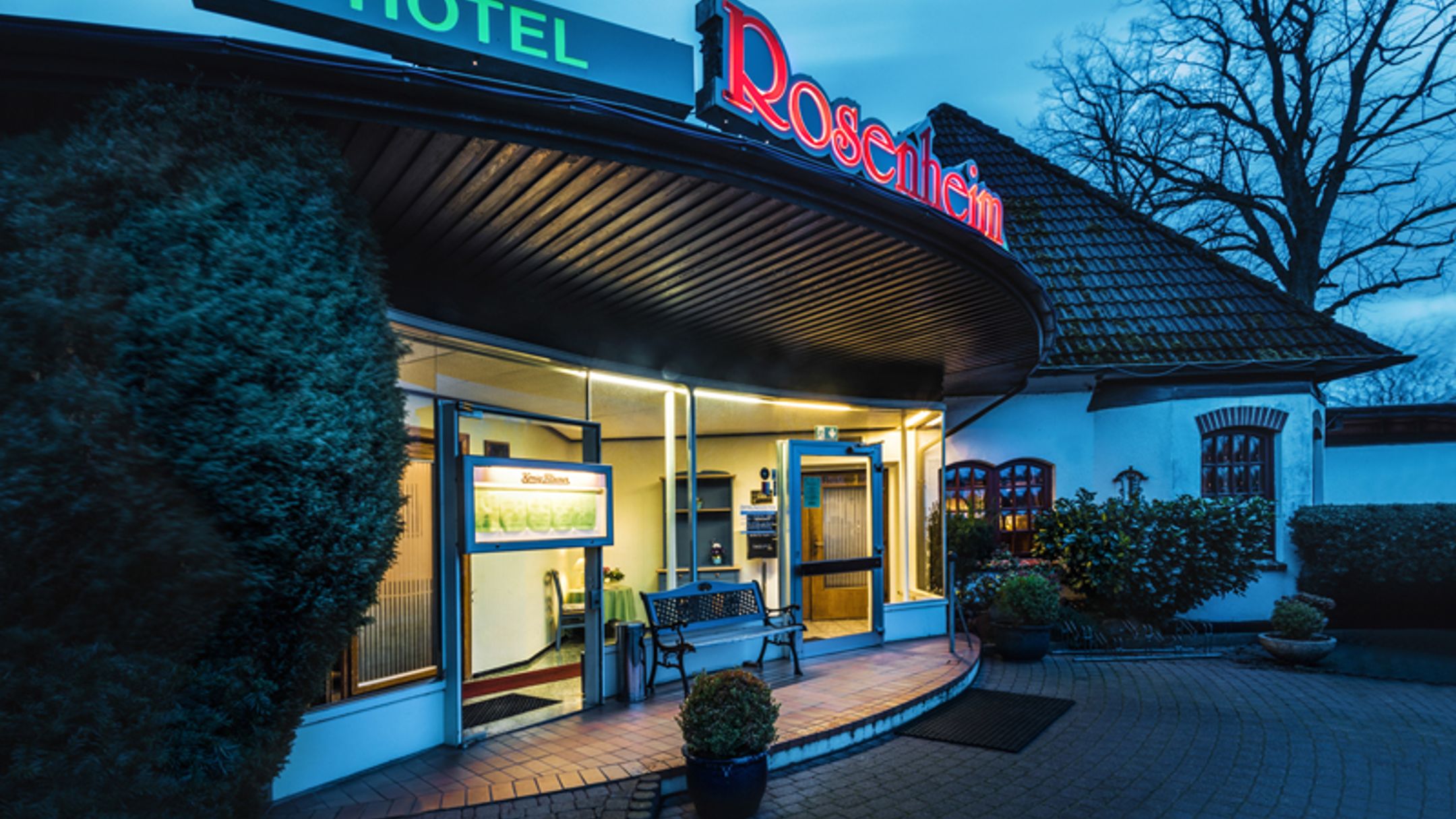 Hotel Rosenheim ab 54 €. Hotels in Schwentinental - KAYAK